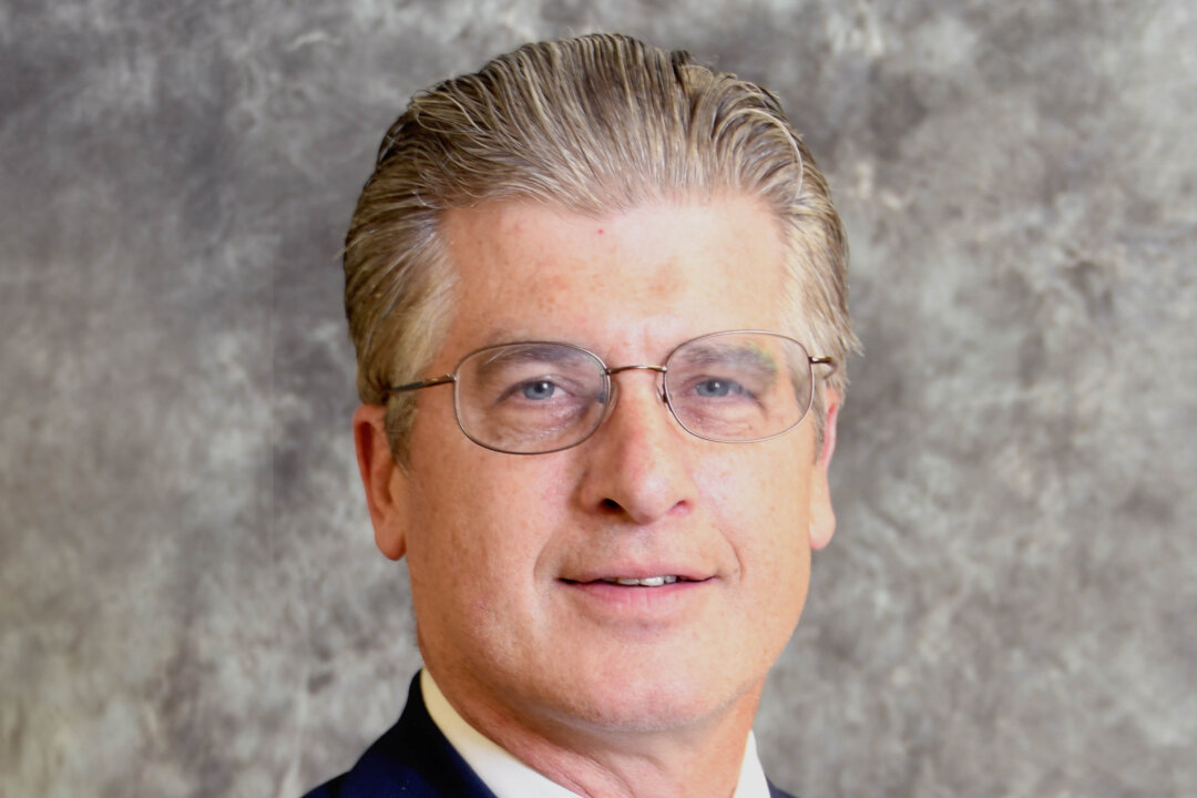 OC Legislator Chris Eachus Presents Tax Relief Plan in Run for NY ...