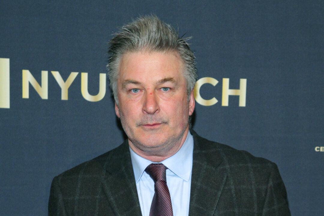 Prosecutors Seeking to Recharge Actor Alec Baldwin in Fatal Shooting on ...
