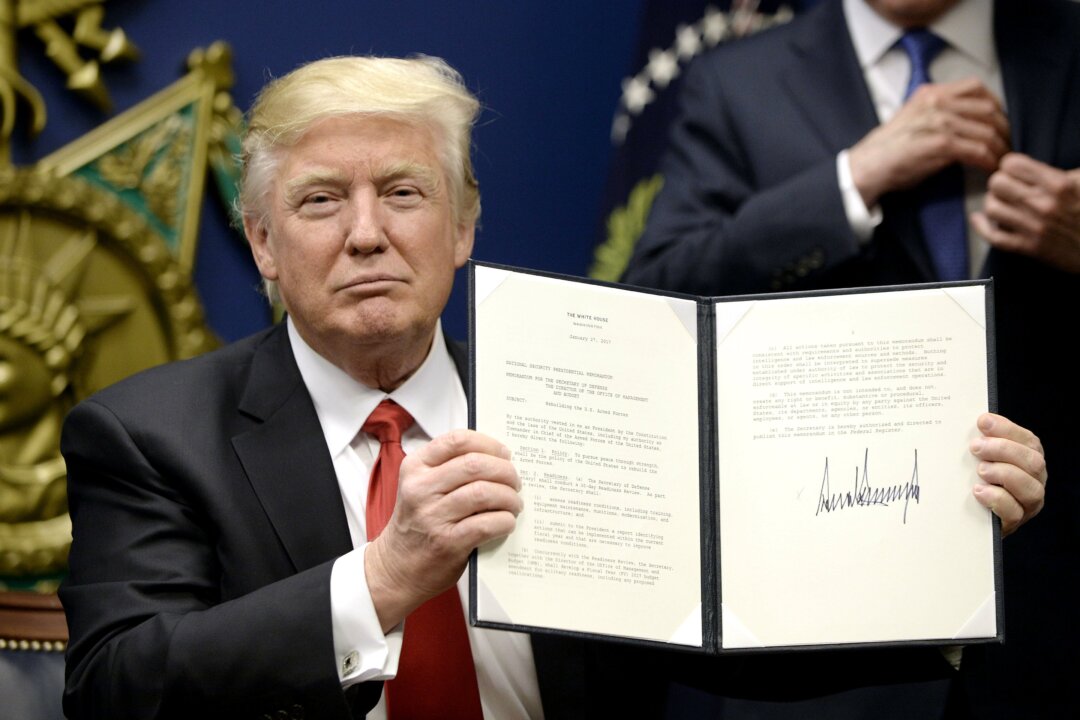 Virginia Judge Upholds Trump Executive Order on Travel | The Epoch Times