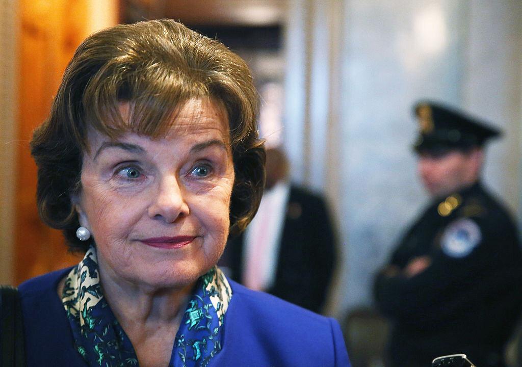 Chinese Spy Revealed as Senator Dianne Feinstein’s Driver | The Epoch Times
