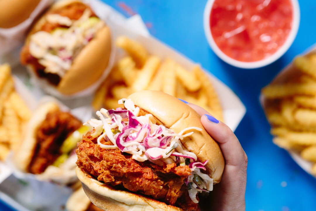 Shake Shack Closing 9 Stores, Most in California | The Epoch Times