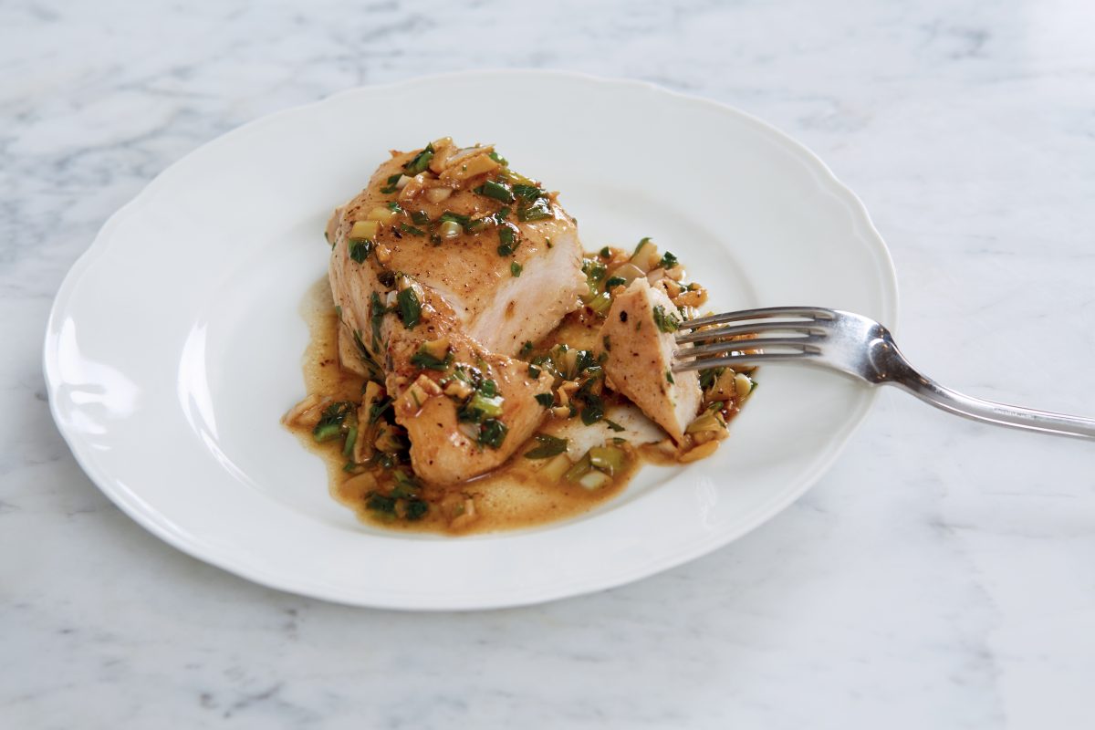 Chicken Suprêmes in Persillade