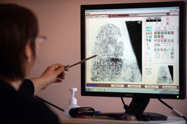 Lifestyle-Detecting Fingerprint Test May Soon Be Used in Courts | NTD