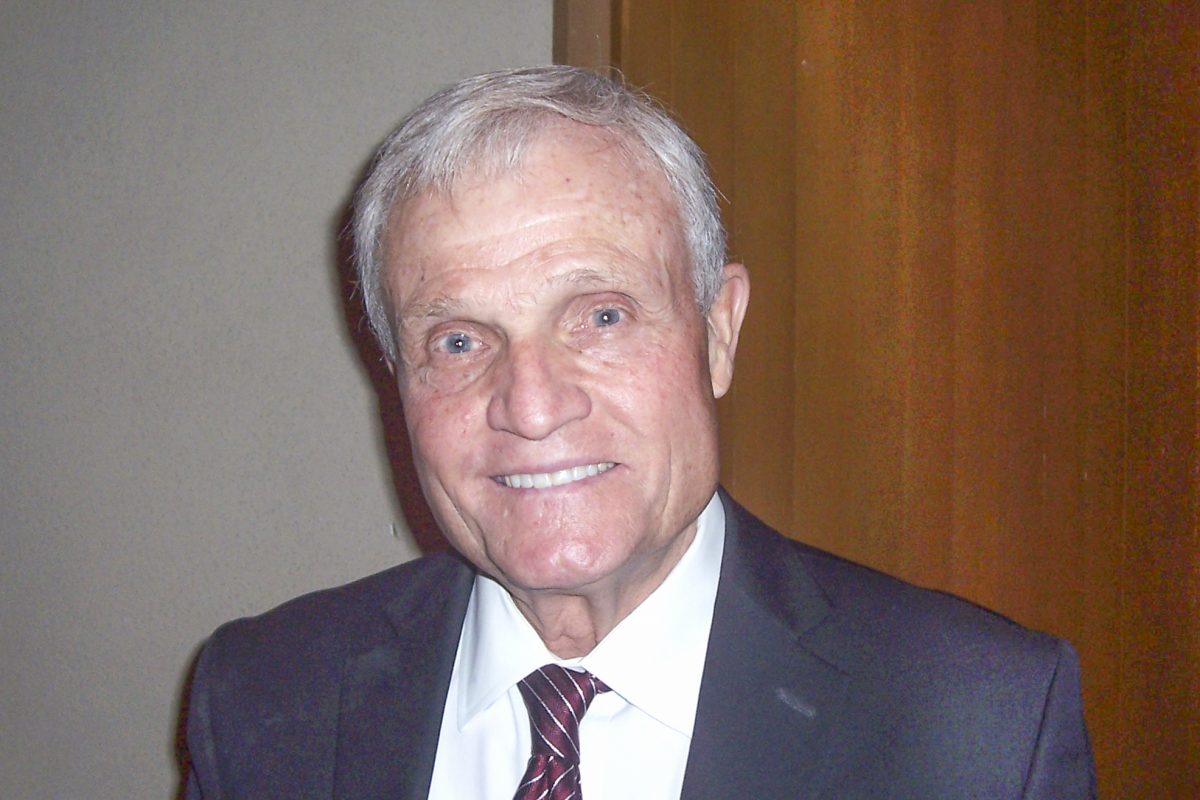 Oscar-Winning Filmmaker Finds Shen Yun Terrific and Extraordinary