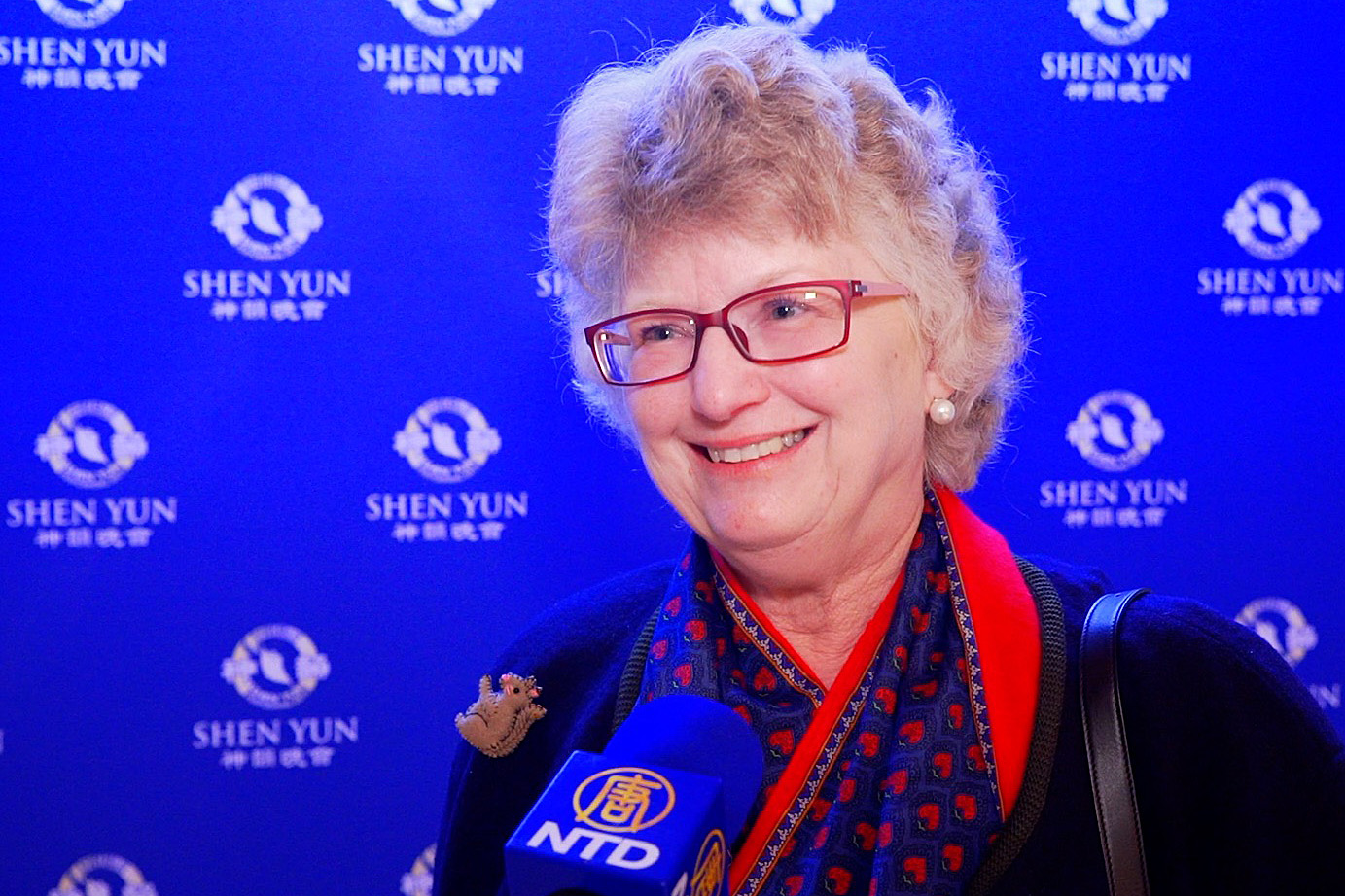 Shen Yun's Erhu Soloist A Special Treat for Theatergoer - The Epoch Times