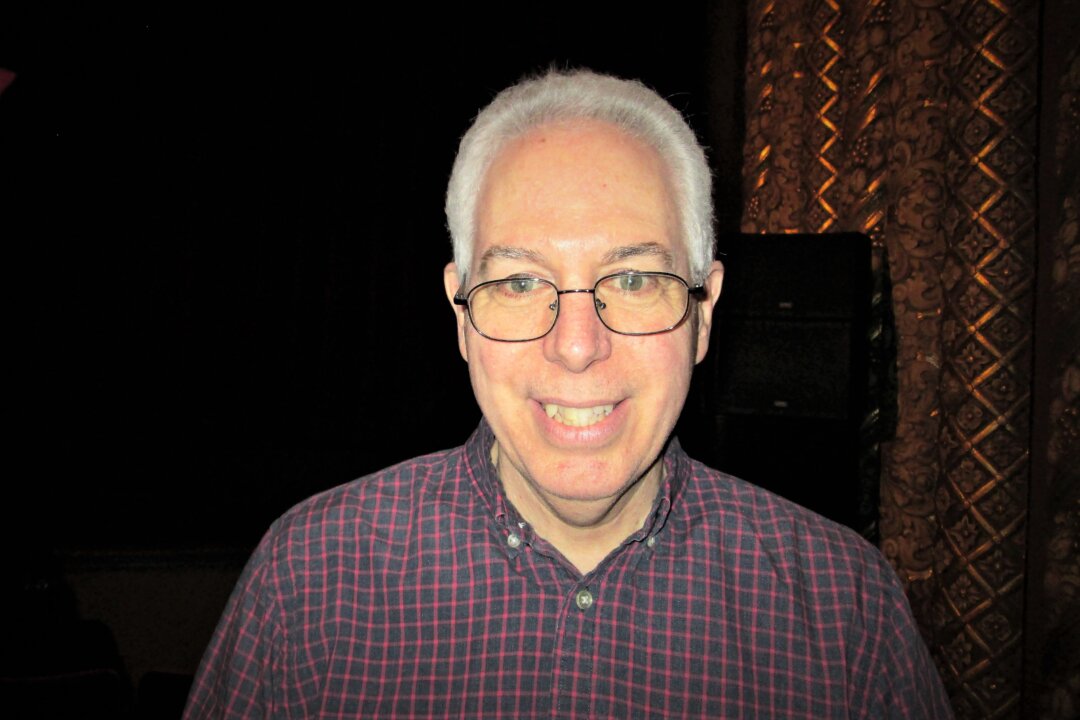 Professor Describes Shen Yun as ‘Beautiful and Historical’ | The Epoch ...