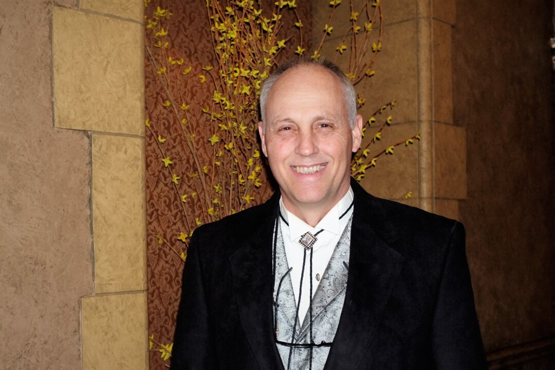 Shen Yun Creates a Sacred Space, Physician Says | The Epoch Times