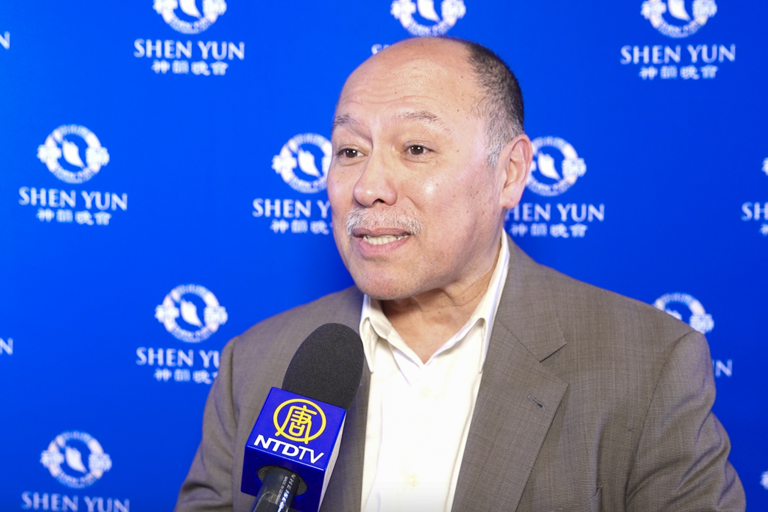 Theatergoer Enjoyed Shen Yun's Story Dances - The Epoch Times