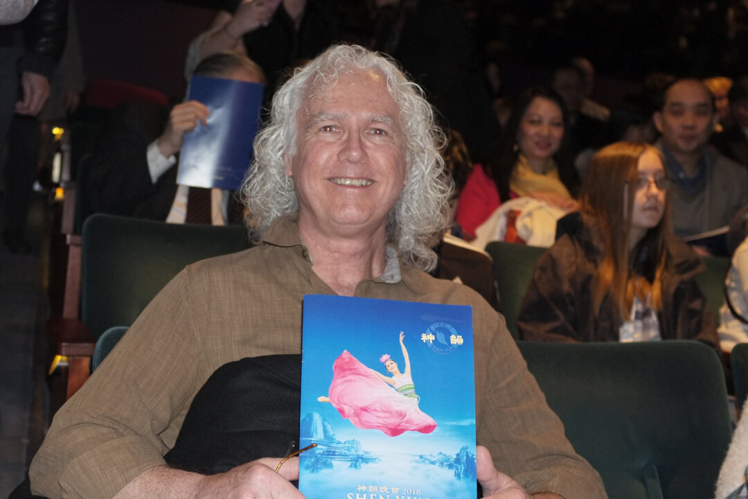 Professor of Neurological Surgery: Shen Yun Has Incredible Energy | The ...