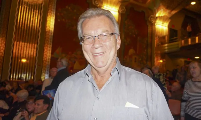 Shen Yun Inspires People to Take a Stand and Protect One Another