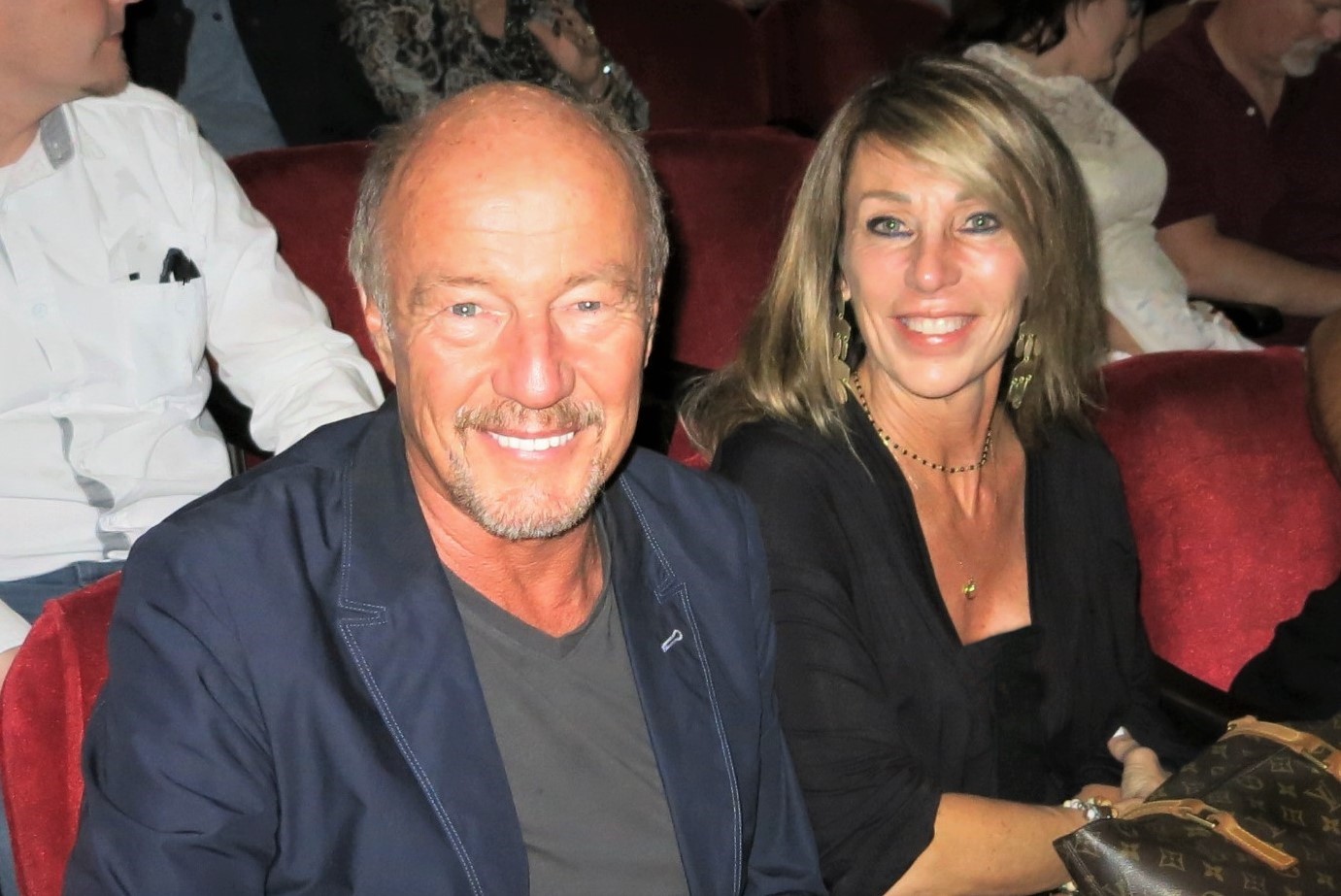 'It's a beautiful show,' Business Owner Says - The Epoch Times