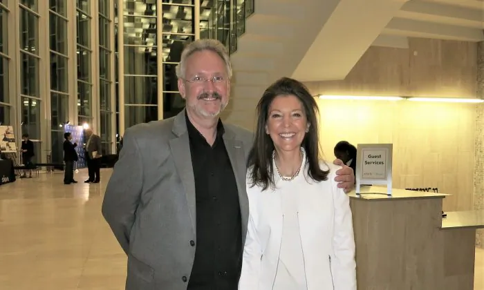 Animation Designer Loves Shen Yun’s Interactive Backdrop