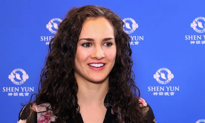 Professional Dancer Impressed by Shen Yun Dancers’ Grace, Precision