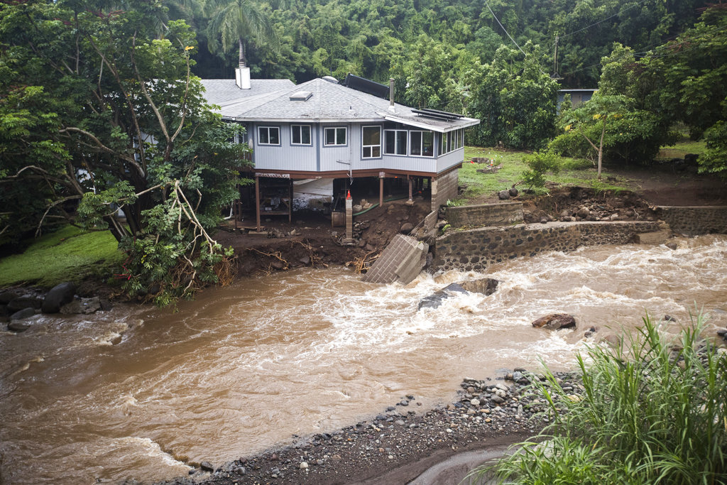 Honolulu Warns Residents After Storm Swells Dam Water Levels | The ...
