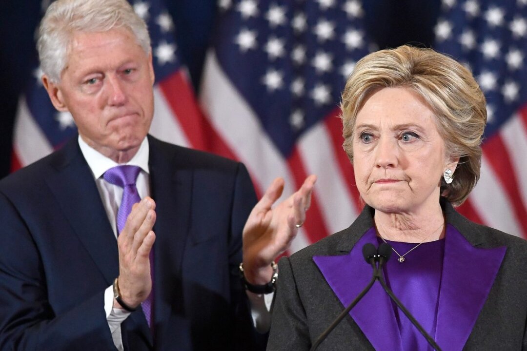 Hillary Clinton’s Brother Tony Rodham Dies | The Epoch Times