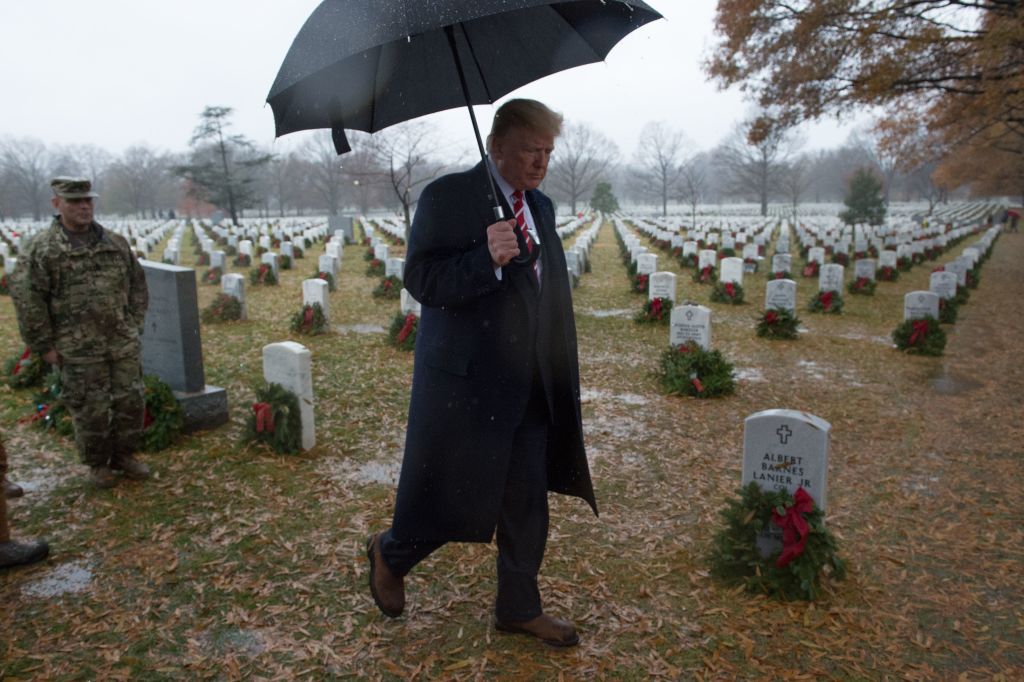 President Trump Visits Arlington National Cemetery in the Rain | The ...