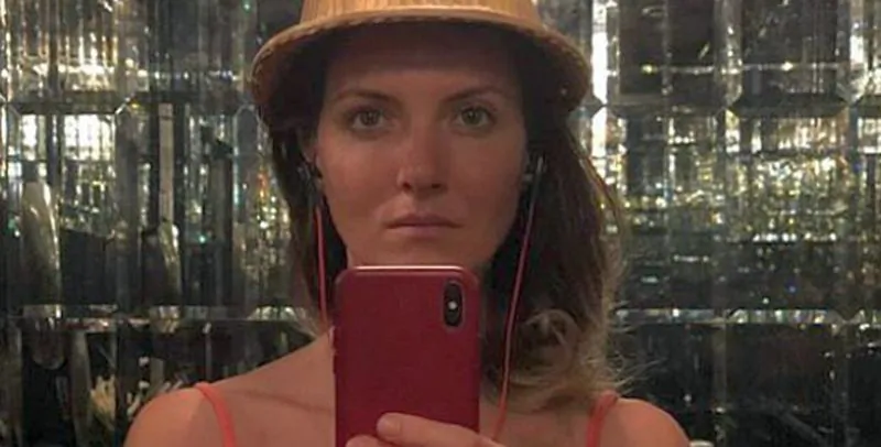 Singer Anca Pop, 34, Dead After Car Plunges Into Danube River