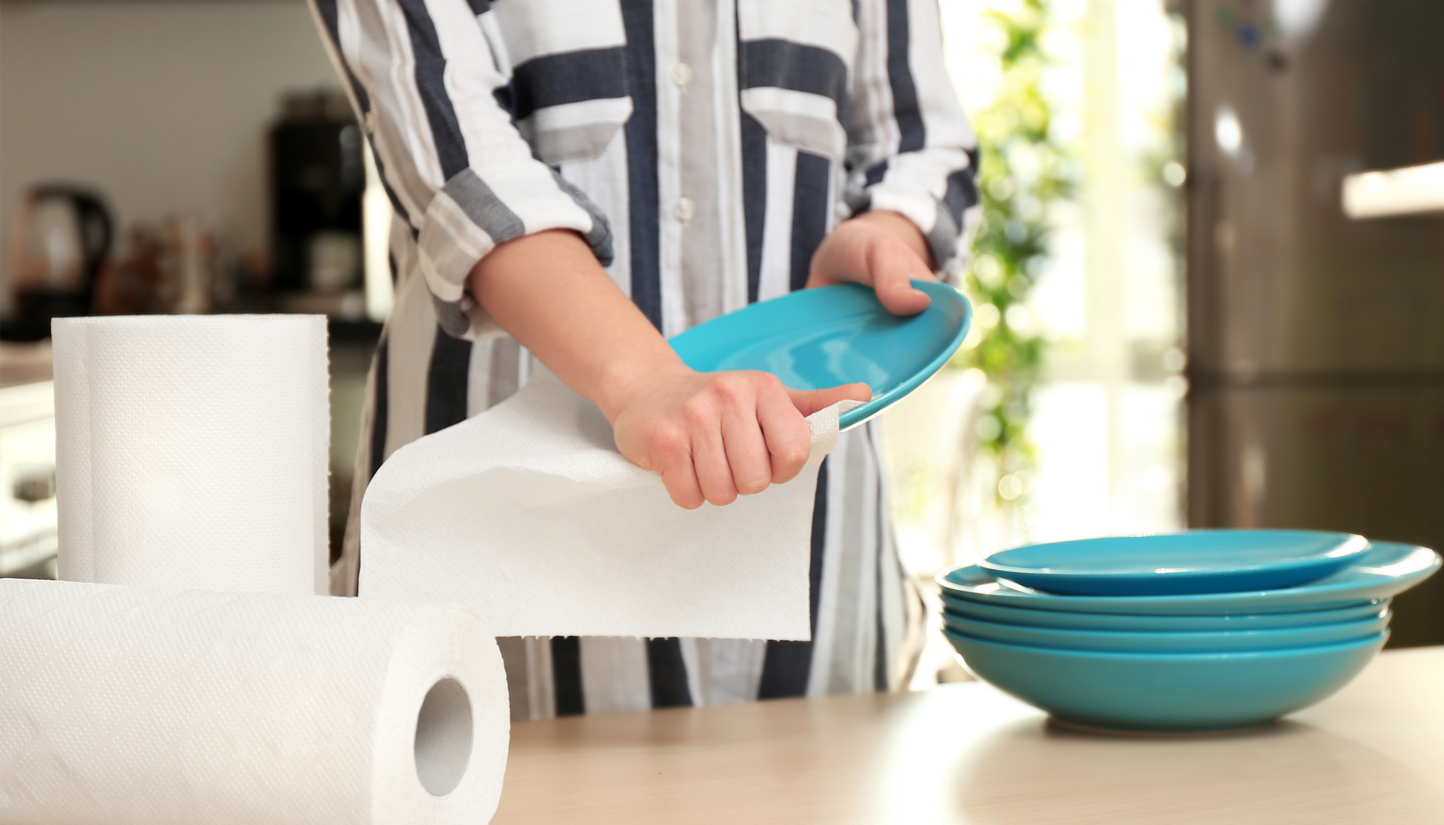 4 Easy Tips to Reduce the Use of Plastics and Non-Reusable Products in ...