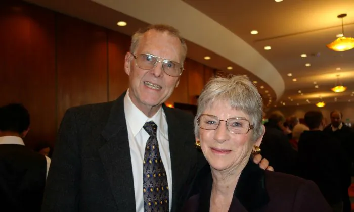 Couple Wishes 13 Grandchildren Could Also See Shen Yun