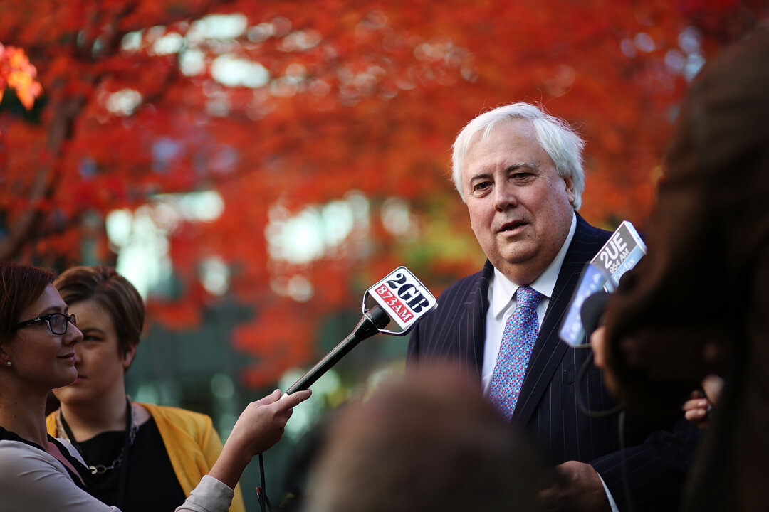 Clive Palmer Eyes $300B Damages Claim Over Mine Project | The Epoch Times