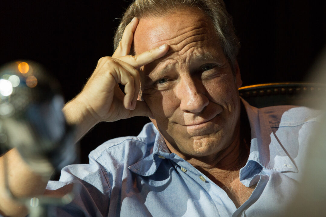Mike Rowe Is on a Mission to Reverse the ‘Unspeakable Stupidity’ of ...