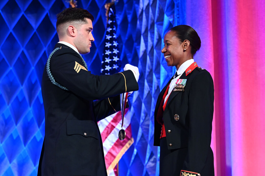 Female Colonel Becomes the First Black Woman General in History of the ...