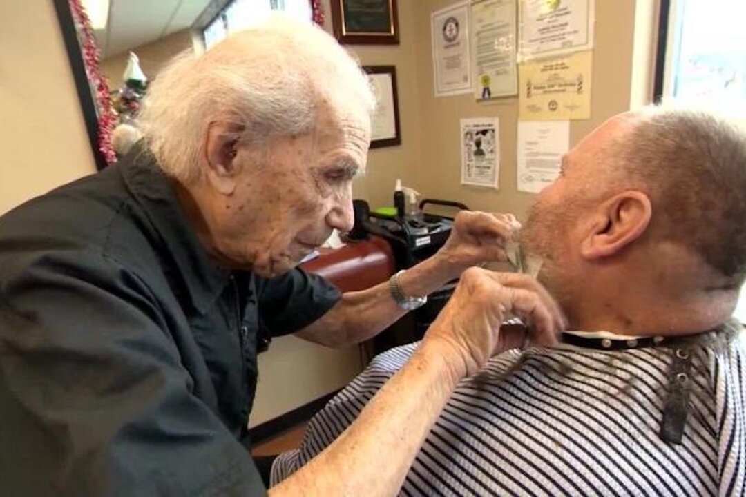 World’s Oldest Barber Dies at 108 After 96 Years on the Job in NY | The ...