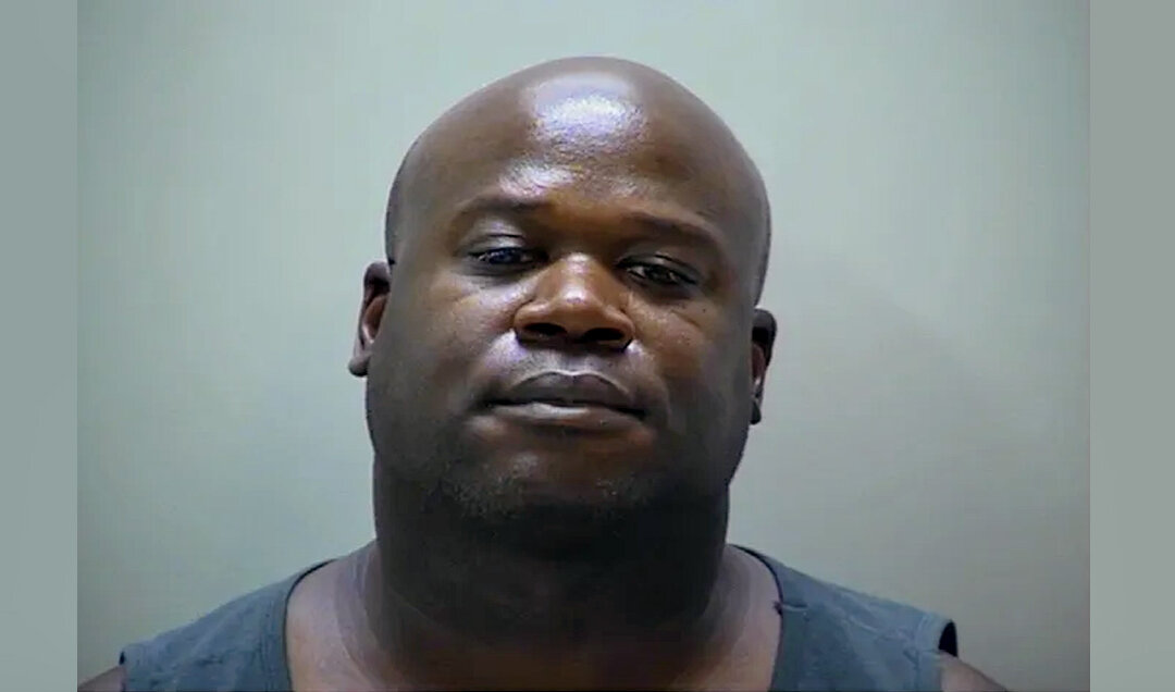 Former NFL Linebacker Questioned After Allegedly Pointing a Gun at ...
