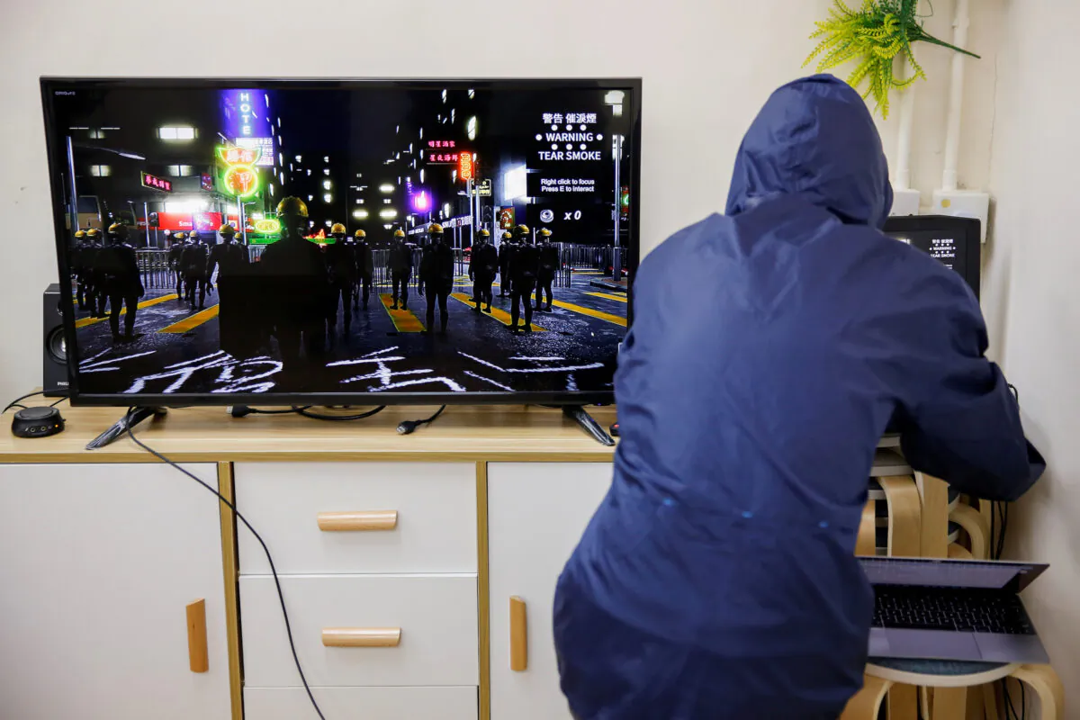 Hong Kong Students Take Protest to Virtual World