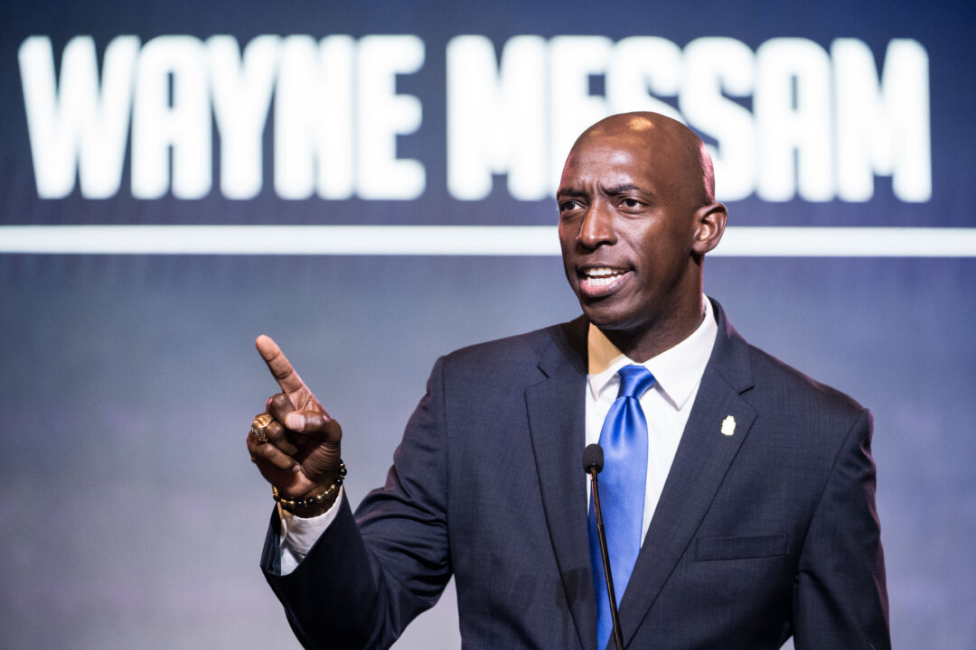 Florida Mayor Wayne Messam Drops out of 2020 Race | The Epoch Times