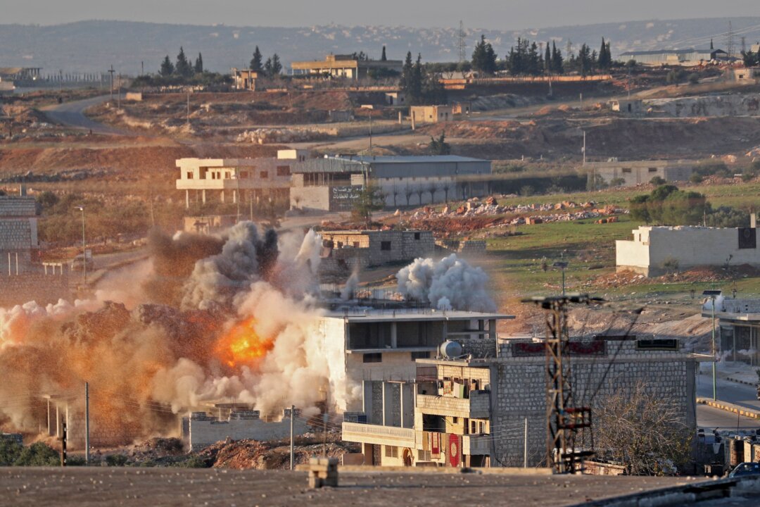 Syrian Government Forces Enter Town South of Idlib City | The Epoch Times