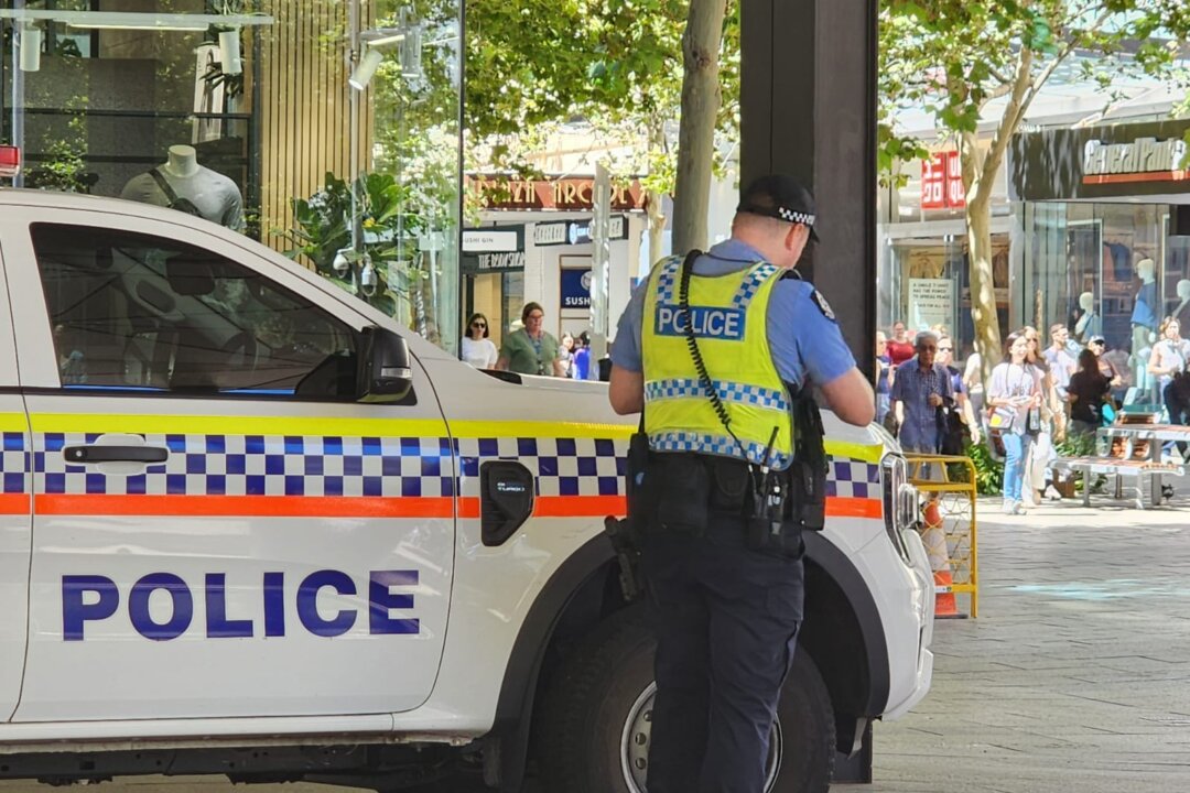 Australian Corruption Watchdog Officer Slept With Source: Report | The ...