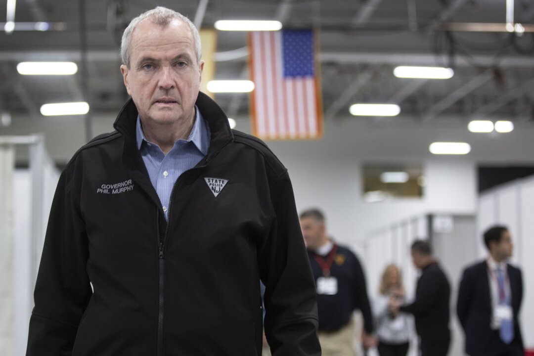 Governors Discuss Reopening Plans as Pandemic Ebbs | The Epoch Times