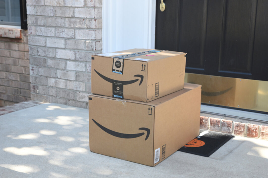Roommates Plan Hilarious Prank for Thief Who Keeps Stealing Amazon ...