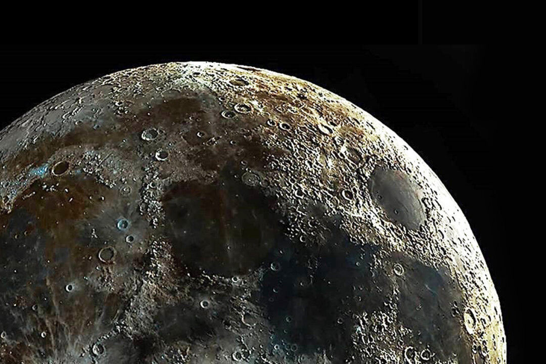 Astrophotographer Captures ‘World’s Clearest Picture’ of the Moon’s ...