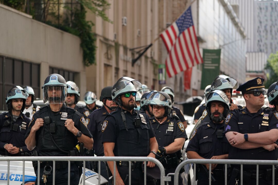 Police Union Chief Calls for NYC Council Staffer to Be Fired After Anti ...