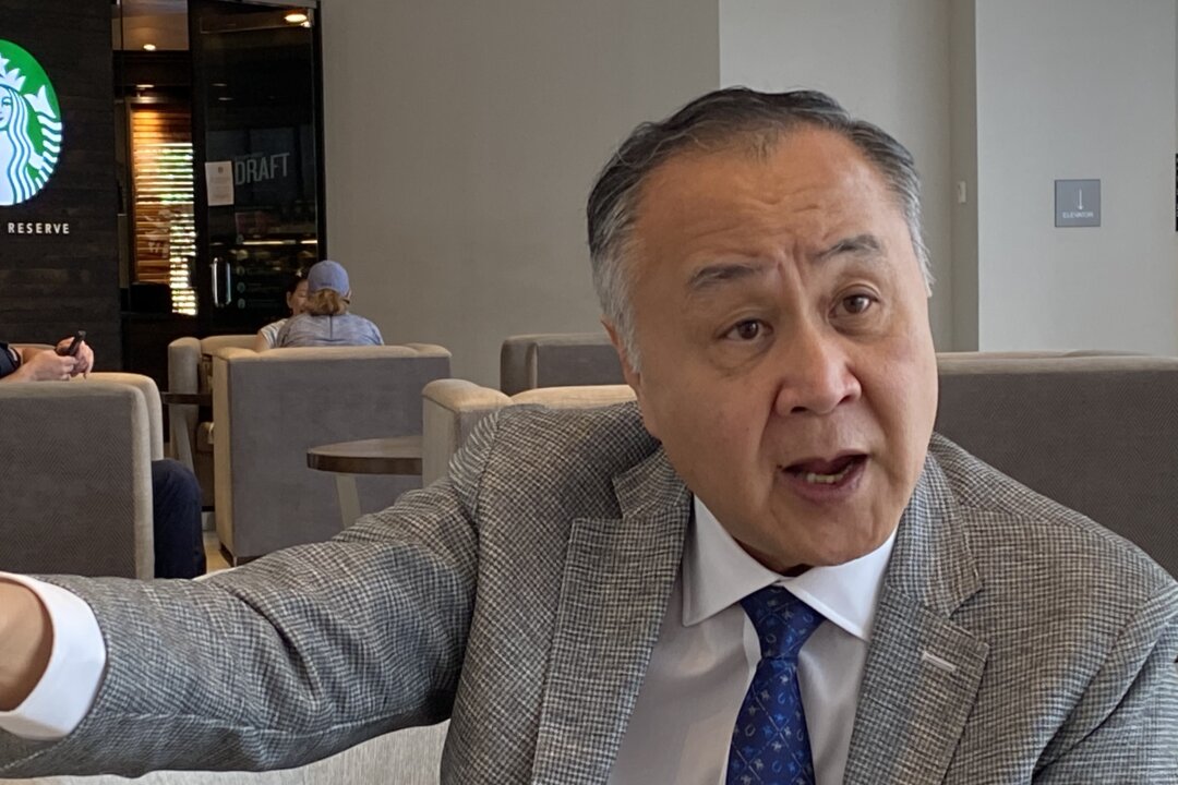 Hong Kong Businessman Aims to Topple Chinese Communist Party With ...