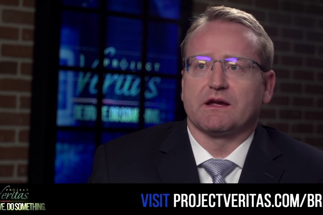 Facebook Moderators Allowed ‘Hate Speech’ Against Whites, Lumped Trump ...