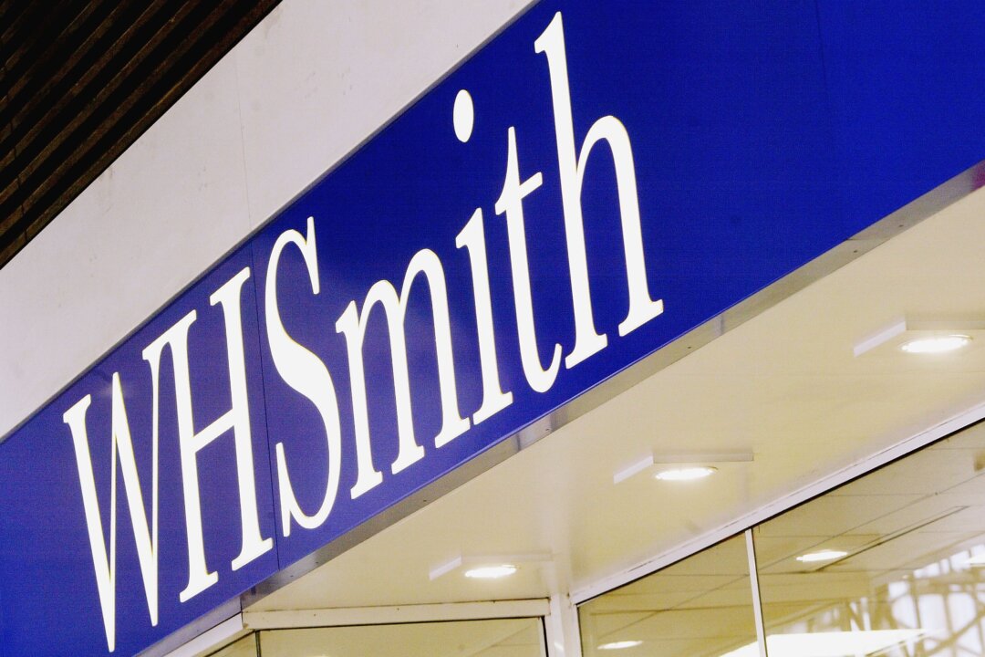 Retailer WH Smith to Cut up to 1,500 Jobs in the UK | The Epoch Times
