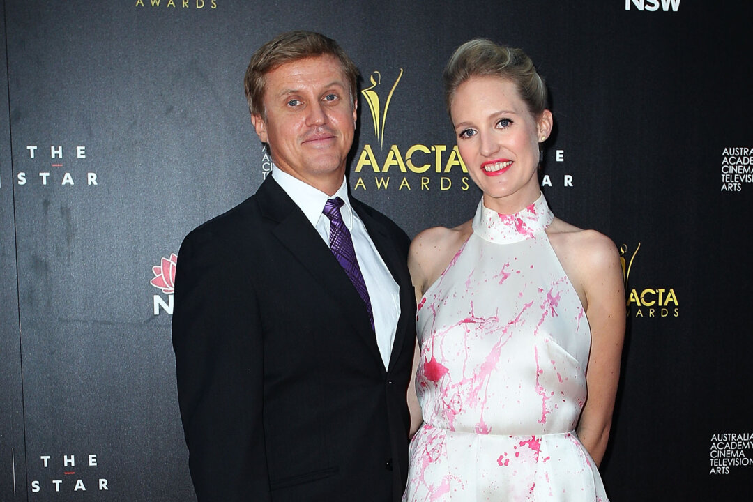Australian Actor Dan Wyllie Pleads Not Guilty to Alleged Assault of ...