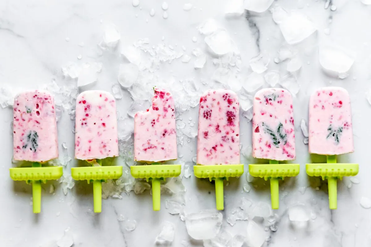 Homemade Popsicles Are the Essence of Childhood