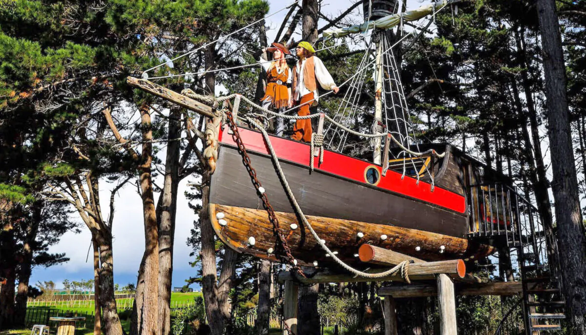 Woman Fulfills Her Childhood Dream by Building an Incredible Pirate ...