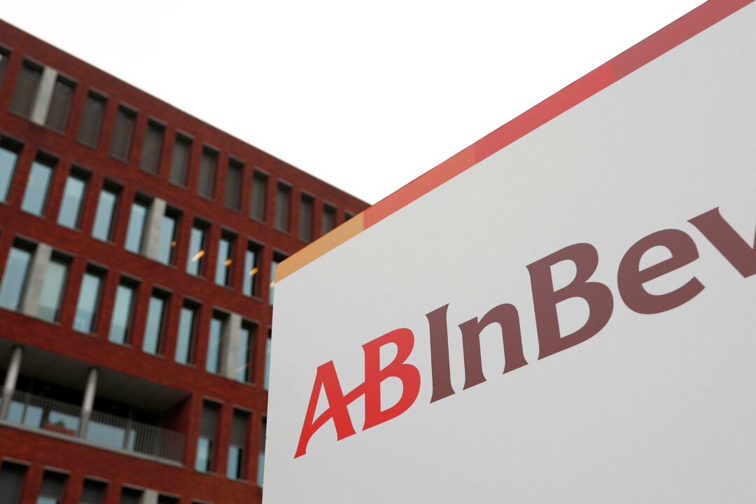 Teamsters, Anheuser-Busch Reach Tentative Deal Avoiding Major Strike | The Epoch Times