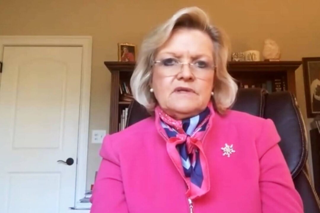 Trump Election Lawyer Says Fulton County Grand Jury Was ‘Completely ...