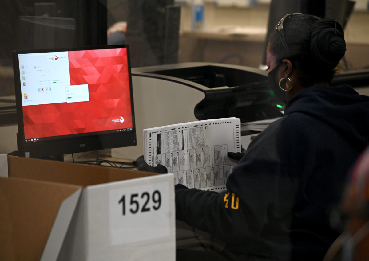 Election Supervisor Demonstrates Vote Changing on Dominion Software