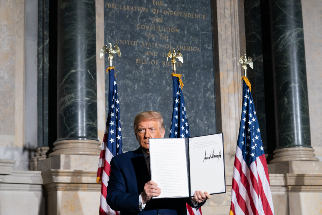 Trump Appoints Members to 1776 Commission on Patriotic Education | The ...