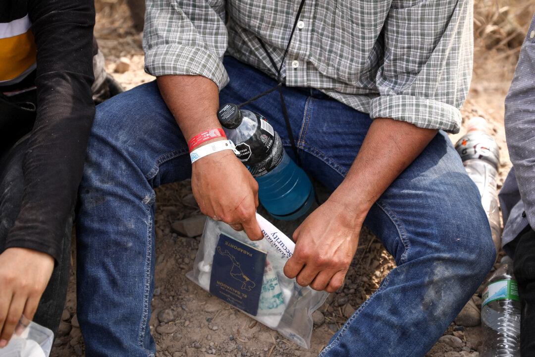 Cartels Use Wristbands to Track Human Smuggling Over Border | The Epoch ...