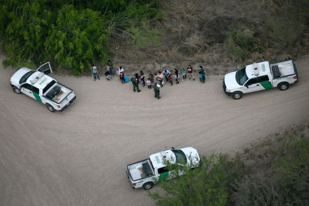 US Apprehending Terror Suspects at Border Is ‘Rare,’ White House Says ...
