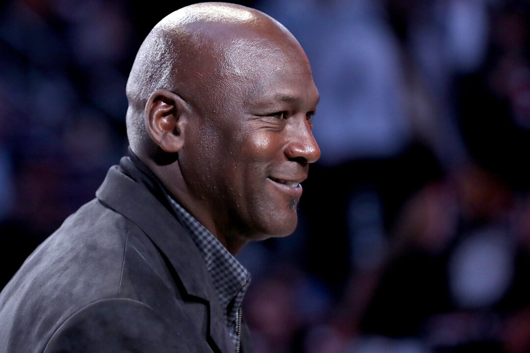 Michael Jordan Donates $1 Million to Morehouse Journalism, Sports | The ...