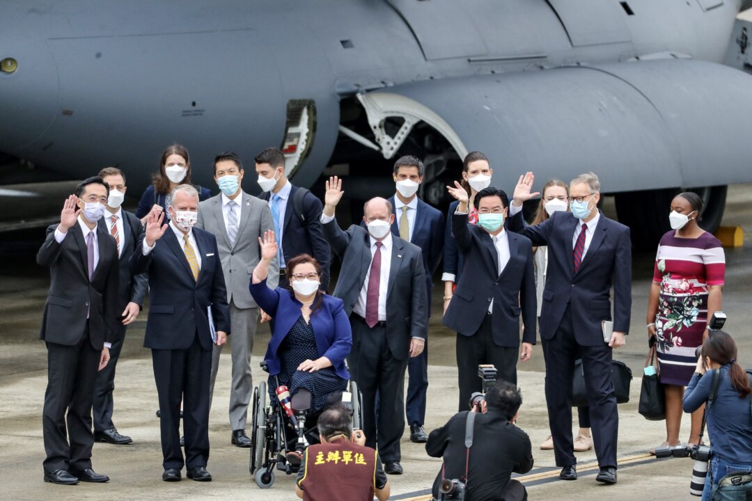 China Flexes Military Muscle After US Senators Visit Taiwan | The Epoch ...